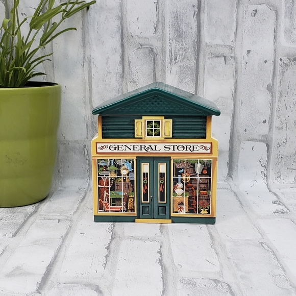 Avon | Accents | Vintage Avon General Store Covered Ceramic Box | Poshmark